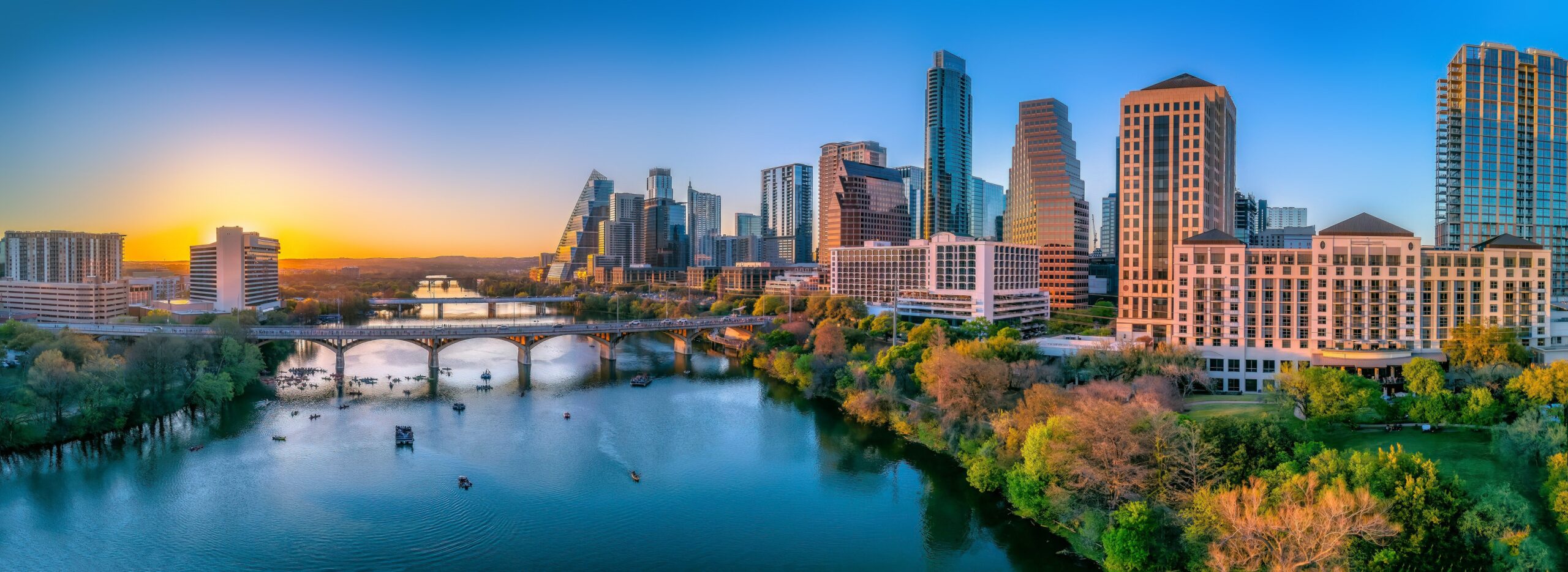 White Glove Delivery Austin TX | White Glove Moving Austin | Elite Anywhere